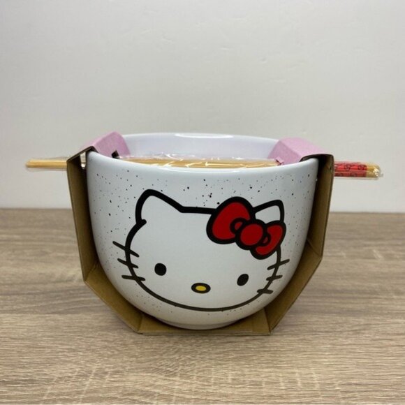 Hello Kitty | Dining | Hello Kitty 2oz Face Ceramic Bowl With ...